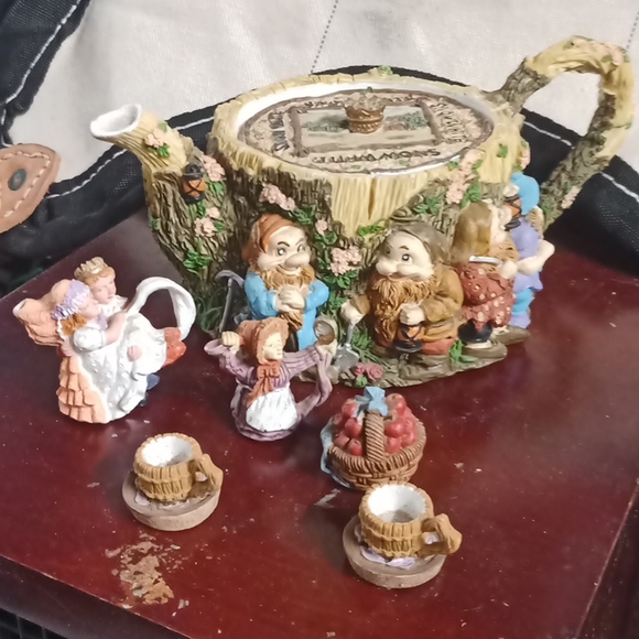 Disney | Accents | Snow White Tea Set | Poshmark